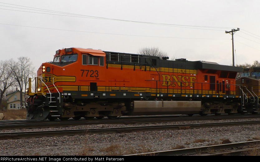 BNSF 7723